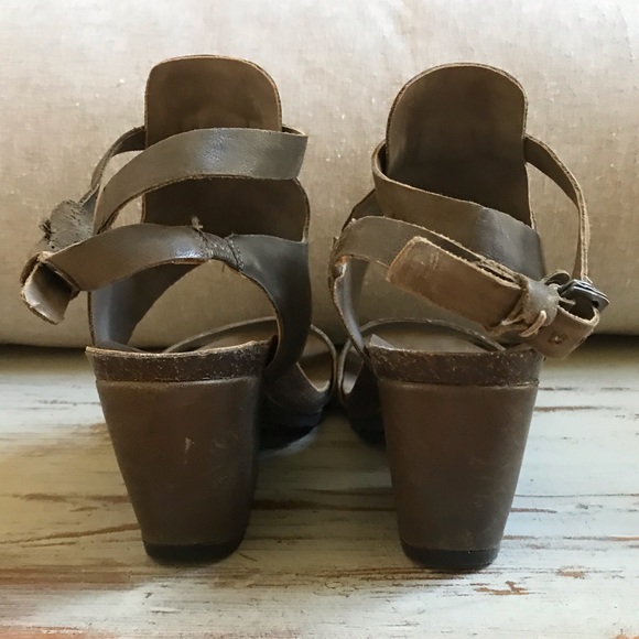 OTBT | Shoes | Otbt Off The Beaten Track Lee Heeled Sandals | Poshmark